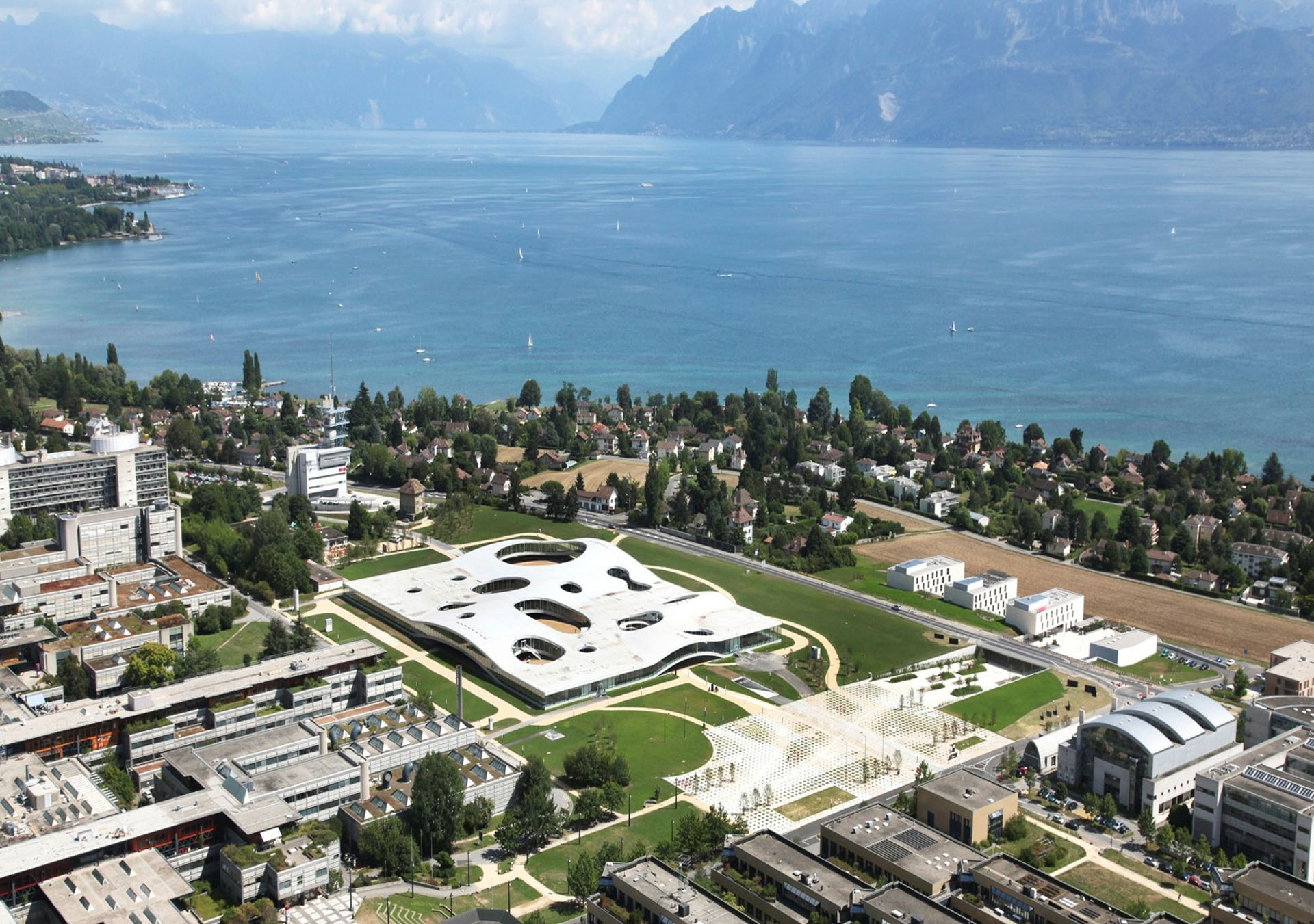 Summer@EPFL